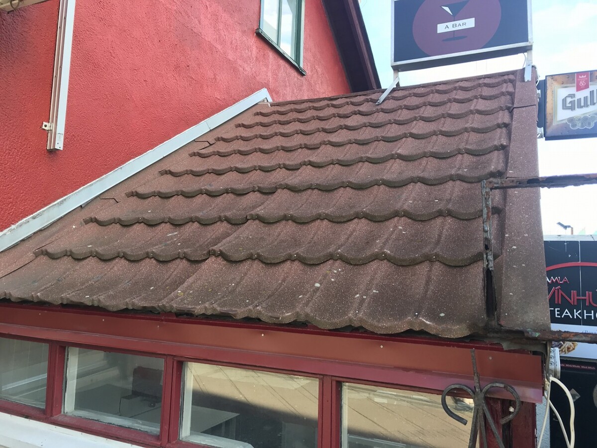 LIXIL Tルーフって3種類あるけど何が違うの？！｜平塚・株式会社いらか｜屋根専門 | 株式会社いらか【iraka-yane.com】神奈川県平塚市｜屋根工事・屋根の雨漏り｜外壁塗装｜天窓 ...